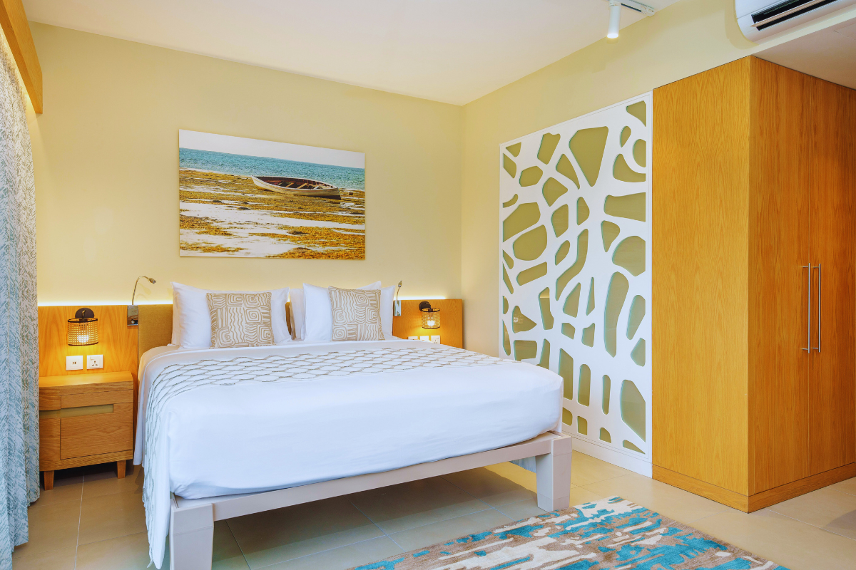 Ocean's Creek Comfort Room - Best.mu